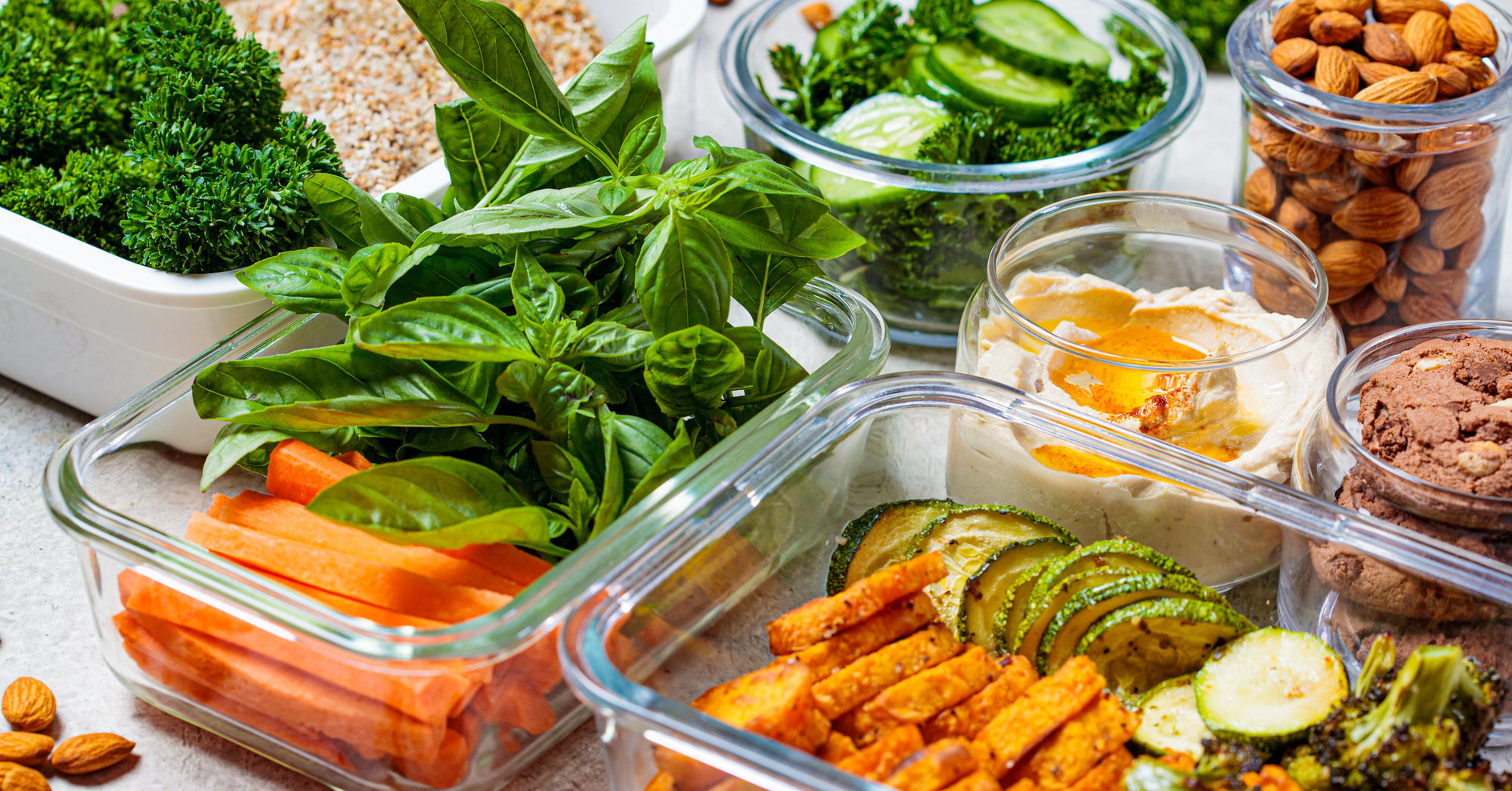 Zeit und Geld beim Kochen sparen mit Meal Prepping Zeit und Geld beim Kochen sparen mit Meal Prepping